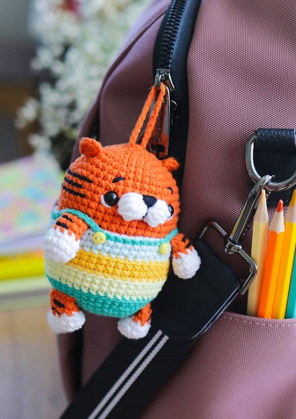 Tiger Keychain Amigurumi Crochet PDF Free Pattern - Lovelycraft