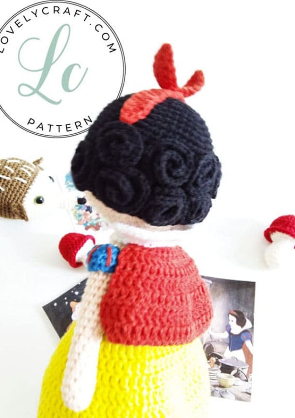 Crochet Snow White Princess Amigurumi Free Pattern - Lovelycraft