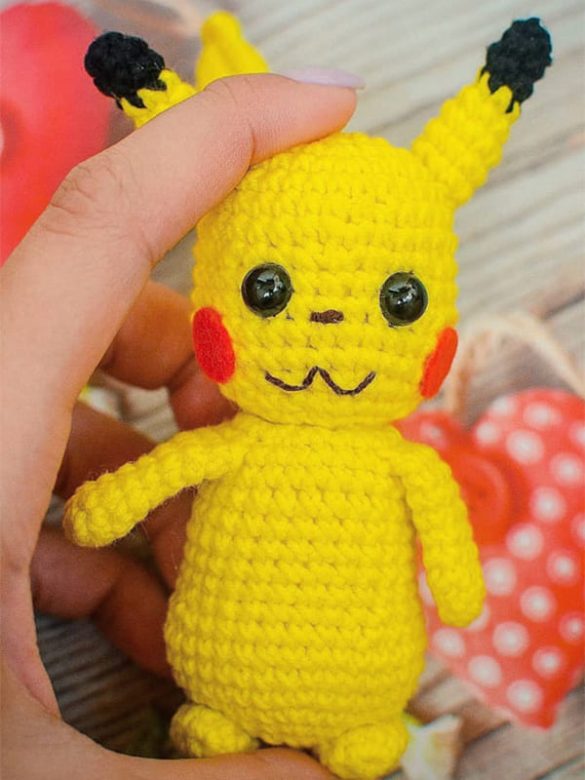 Pokemon Pikachu PDF Amigurumi Patrón Gratis - Lovelycraft